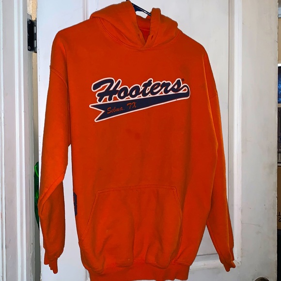 Sweaters | Hooters Hoodie | Poshmark